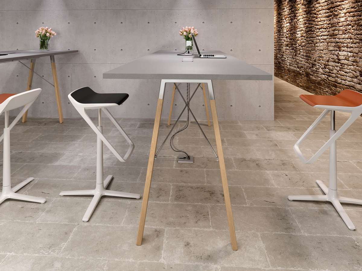 Stehtische & Hochtische für Ihr Büro bestellen | 4bueromoebel.de